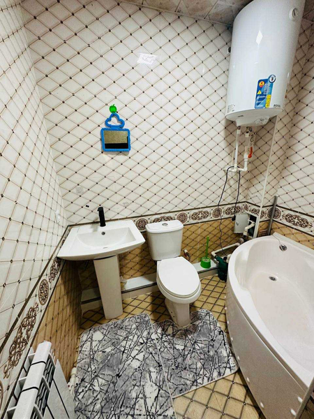 Продаётся 2х комн квартира на 4 этаже Ор-р Мафтуна Бар