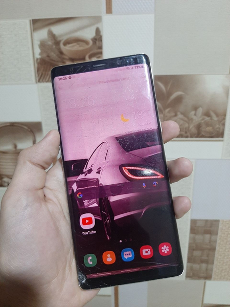 Samsung note 8  6/64 gb