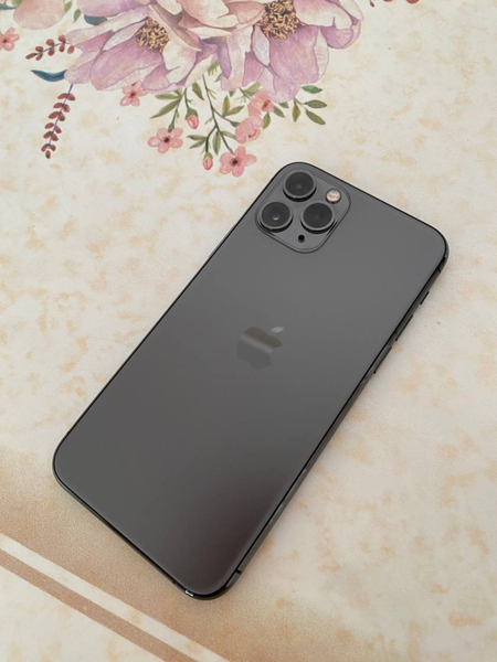 iPhone 11 pro.