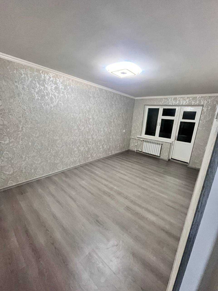 СРОЧНО продаётся своя квартира в Чирчике ул. А.Темура 122