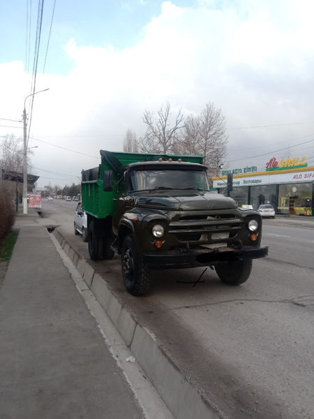 ЗИЛ самосвал 4502