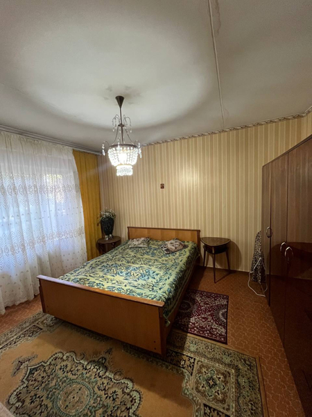 Продается квартирв, 77 серия Новомосковская 2/3/5