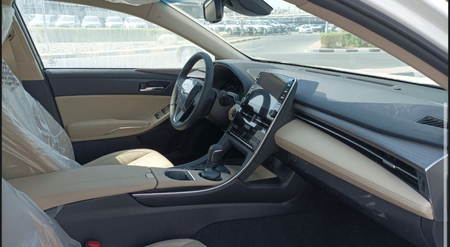 Toyota Avalon XLE 2.5 Hybrid