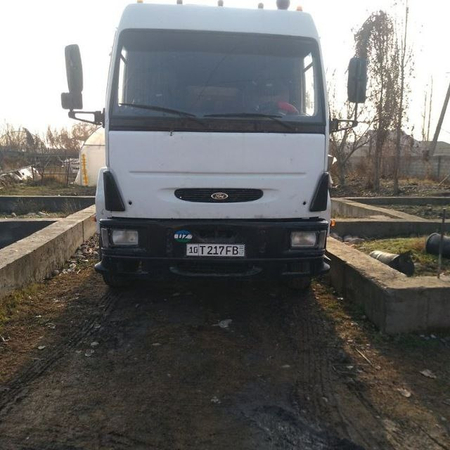Ассалом алейкум Форд карго тягачь!