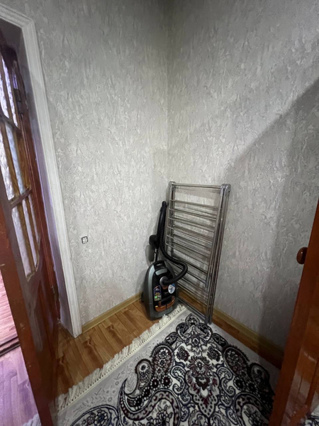 maksim gorkida 2 xonali uy
