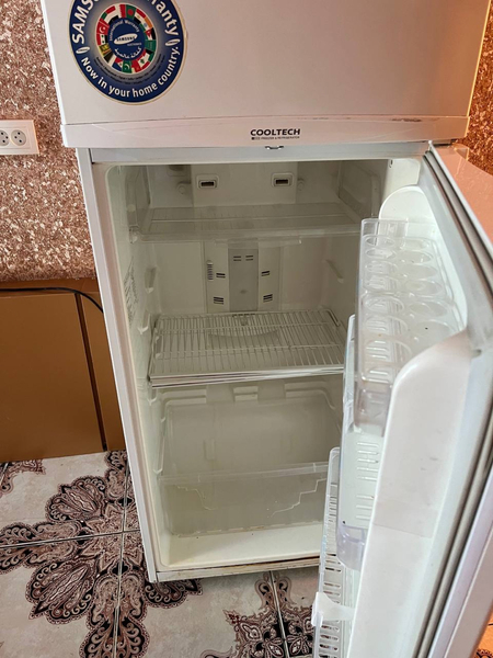 Холодильник Samsung