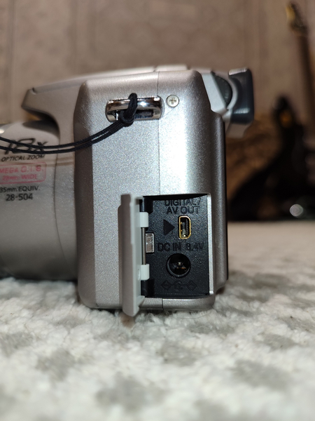 Фотоаппарат Panasonic Lumix DMC fz 18 без зарядного устройства