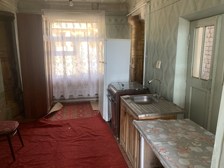 Kivartiraga odam qoyamiz