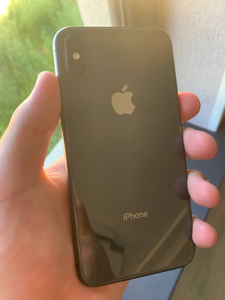 Продаю Iphone X ideal