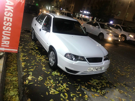 Nexia 2 2015 sotiladi