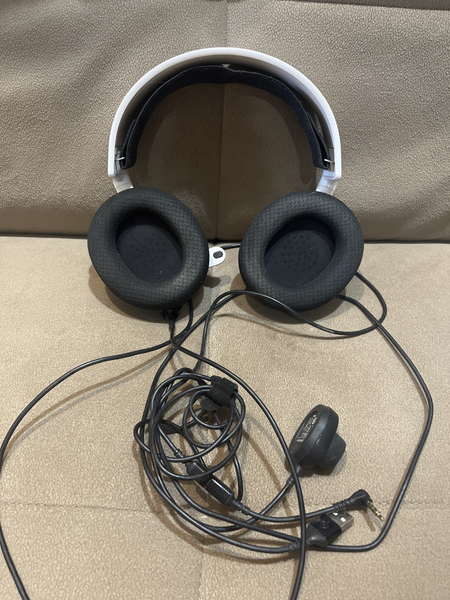 игровые наушники steelseries arctis 5