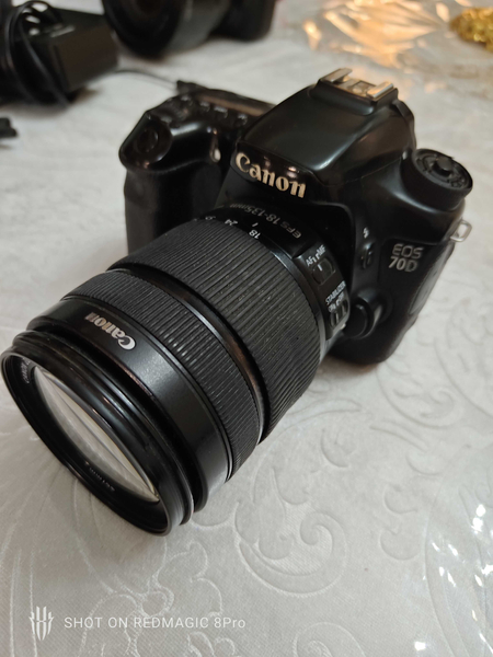 Canon 6D + Canon 70D