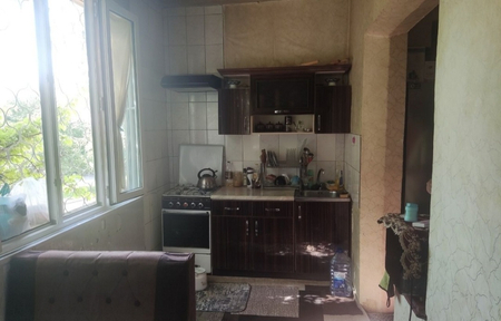 Продается Квартира 2/2/5 на Ахмад Югнакий 2.6 Балкон