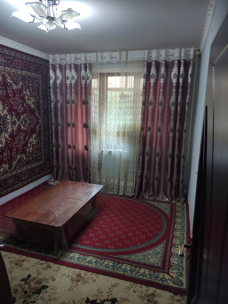 Продам квартиру, частично с мебелью