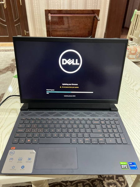Срочно DELL G15 5520 игровой и графический дизайнер