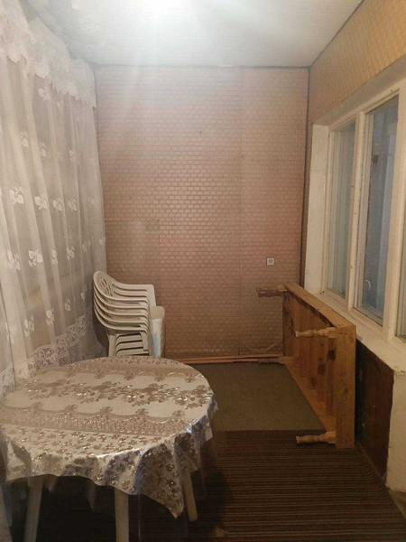 Улица Шахристанская 1в2\\\\4\\\\4 кирпичный дом без ремонта 2.6 балкон