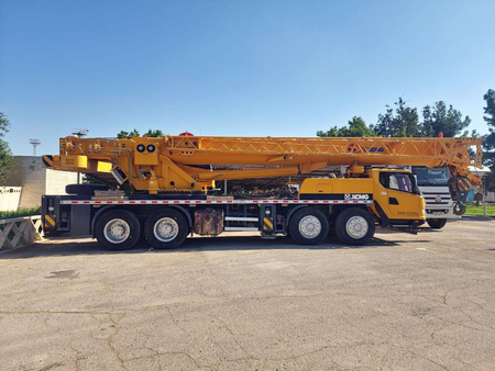 AвтокранXCMGQY50KА50тонна Toshkentda tayor
2019 йил , 8700мт

150 000$