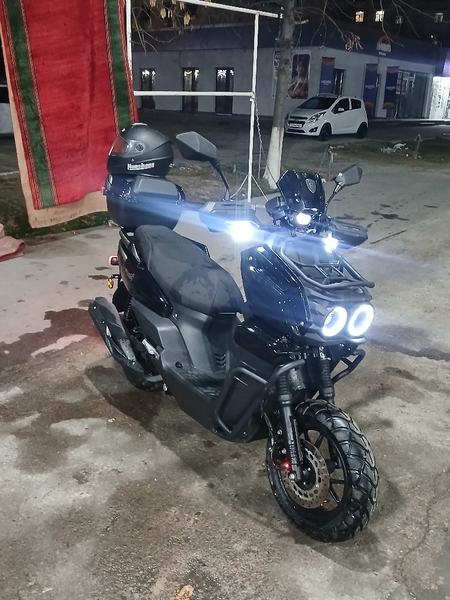 Skuter Tank 150cc
