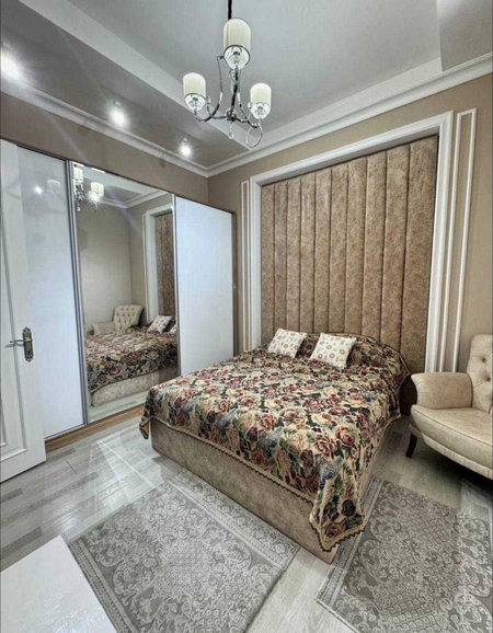 Продается Евро дом ориентир ул. Шамс Кулол 280м2