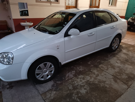Chevrolet Lasetti 1.8 1 pozitsiya