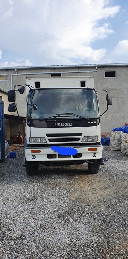 Isuzu sotiladi 10 t