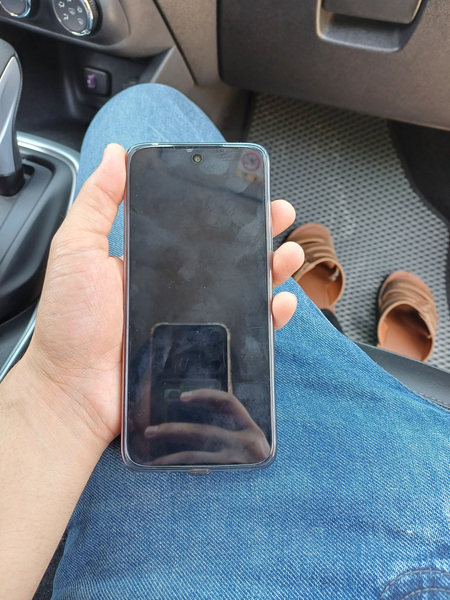 Redmi 12 8+4/256 GB идеал+бонус наушники от redmi
