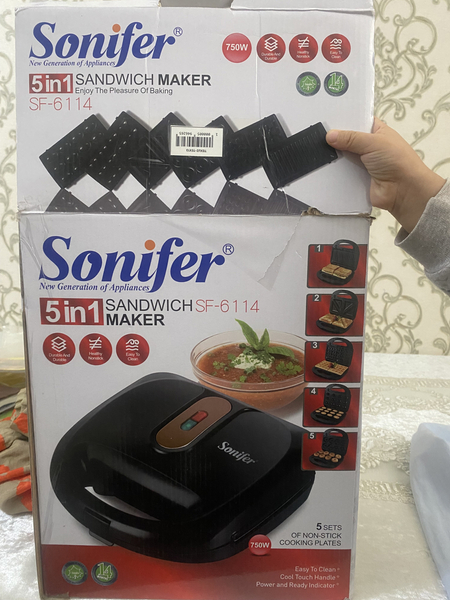 Toster sotiladi 5 ta nasatkasi bor