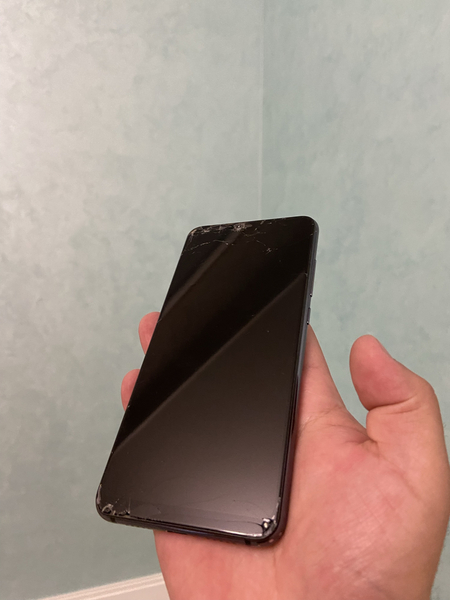 Mi 8 lite 64 gb.