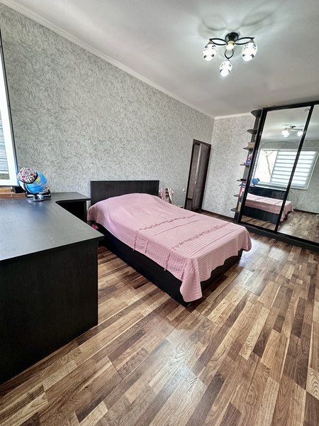 Продается срочно чиланзар-10 4/3/4 оринтир ЭВОС