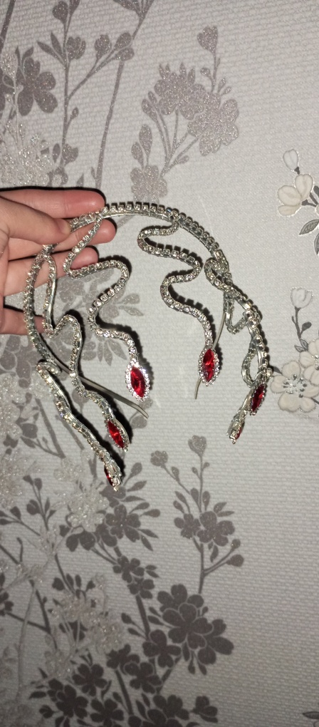 Diadema \\\