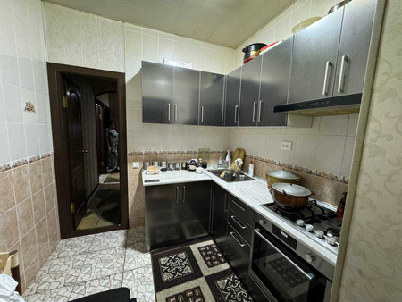 Продажа 4х комнатной квартиры в Мирзо Улугбекском районе 
Буз Базар