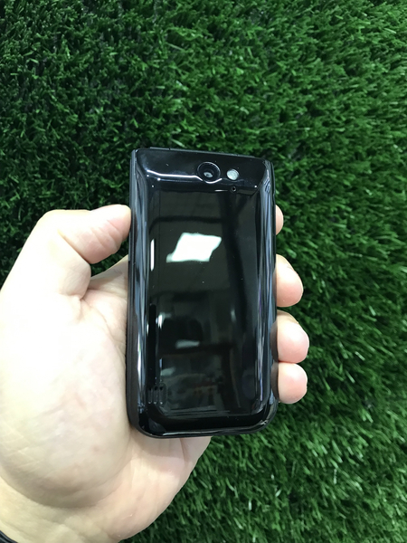 Nokia 2720 yengi