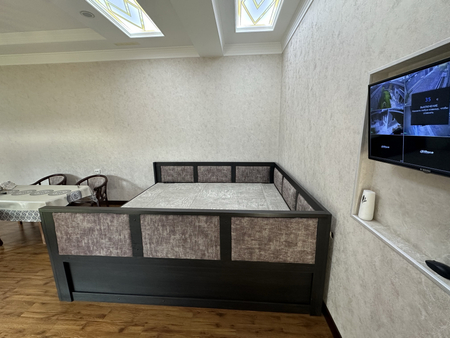 Топчан кровать