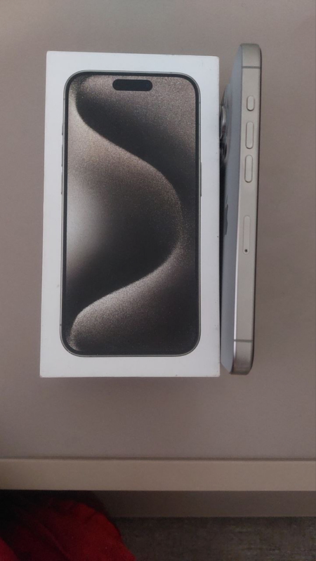 15 pro 128 Gb Titan batare 100% xolati Idial