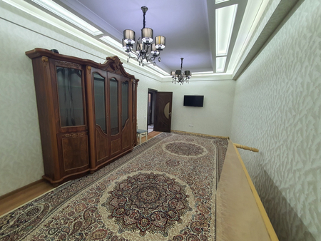 Сдаётся 3х комнатная квартира, махтумкули 