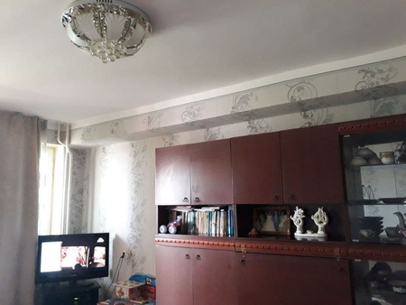 Глинка 1в2 площадь 50.Т. Рядом 8 роддом
