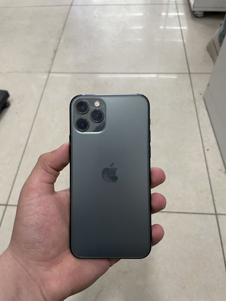 Iphone 11 pro green