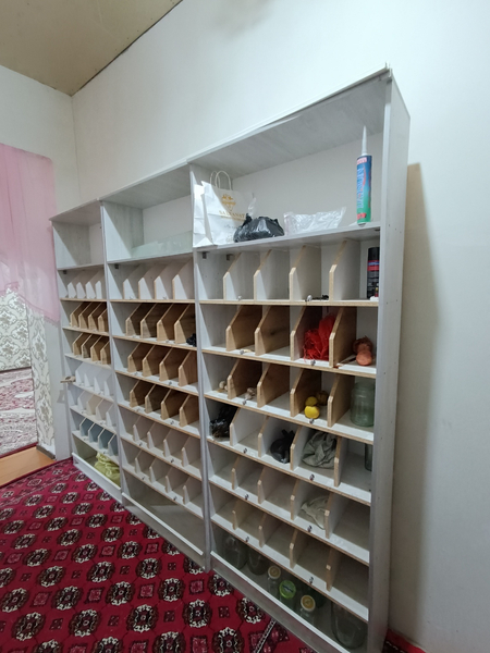 Vetrina Stroy va boshqa turdagi dokon uchun 3 ta
