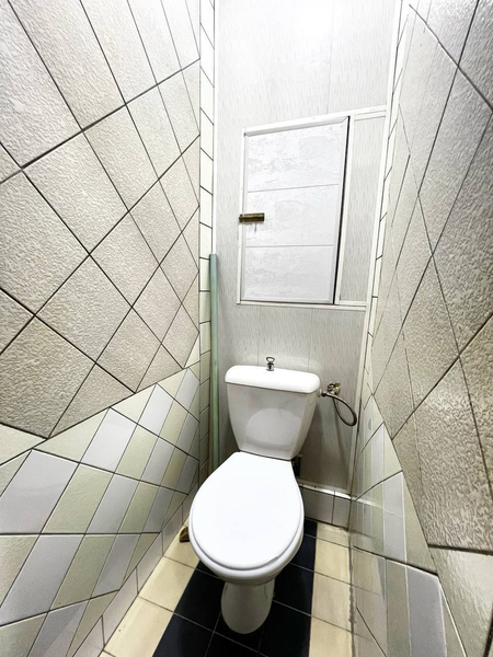 Продам квартиру Художники 2/1/5 50м2