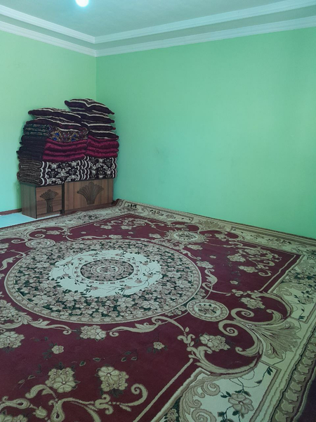 Sergli Laylak mahalada uy sotiladi 10 sotik hamma sharoyiti bor