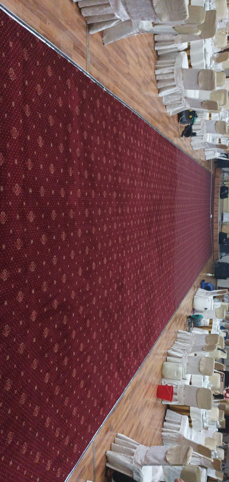Gilam divan yuvish