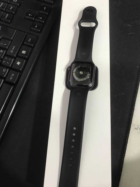 Apple Watch 5 Space Gray