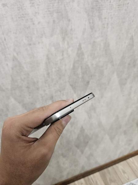 Poco f4 8/256 купил 8 месяцев назад