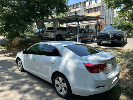 Malibu 1, 2 комлектация