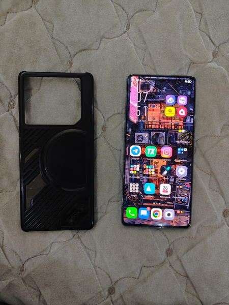 Infinix GT 20 pro 8/256 white