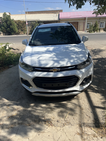 Tracker 1 premyer aftomat 2019