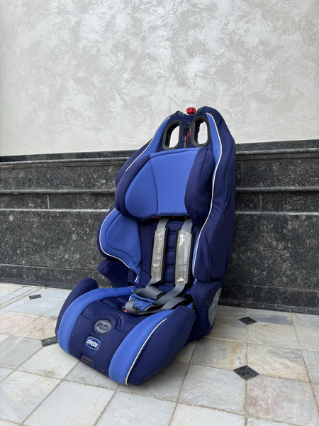 детское автокресло chicco