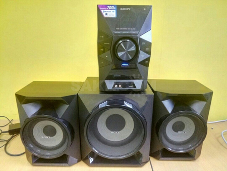 Музыкальный центр sony