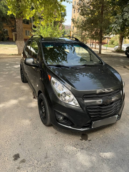 Автомобиль Спарк