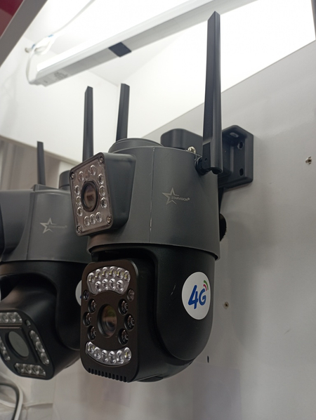 V11 4G PTZ Smart Camera